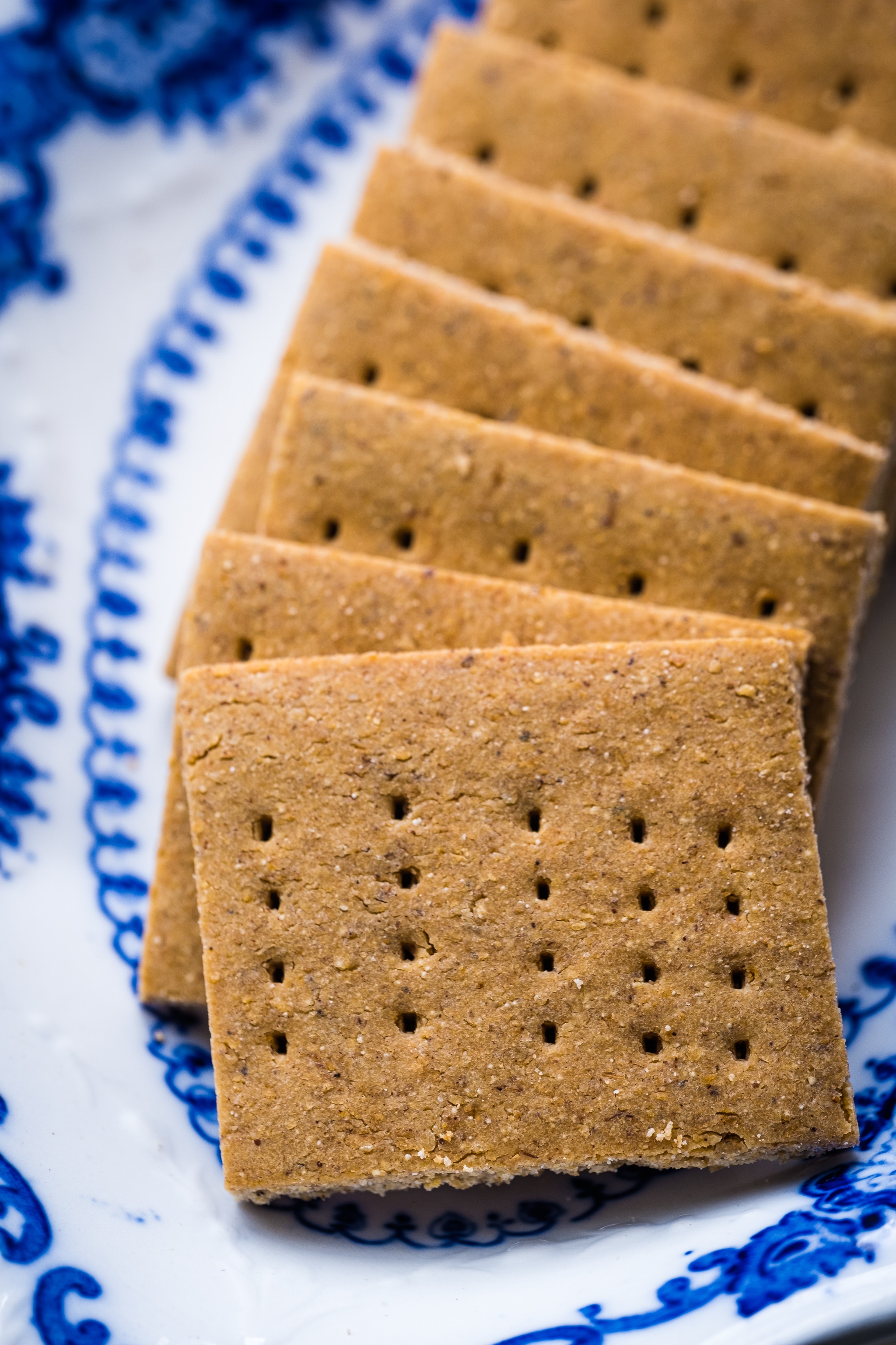 Sugar-Free Graham Crackers or Digestive Biscuits Recipe - Creative in ...