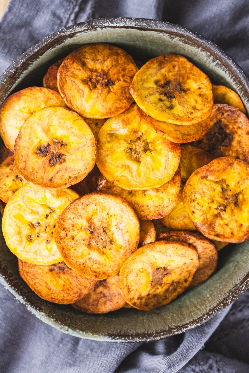 Baked Plantain Chips (Sweet and Savory) - Creative in My Kitchen